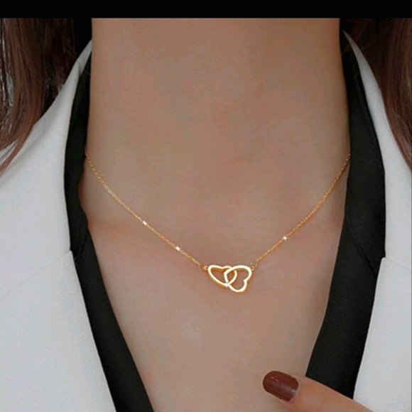 Jewelry | Nwt Double Hearted Tangled Gold Necklace | Poshmark